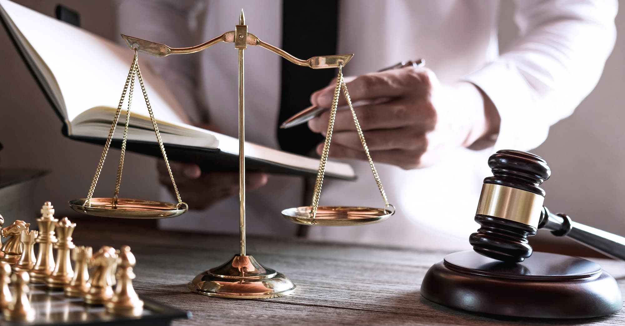 Benefits of a Workers' Compensation Lawyer: Why You Need One on Your ...